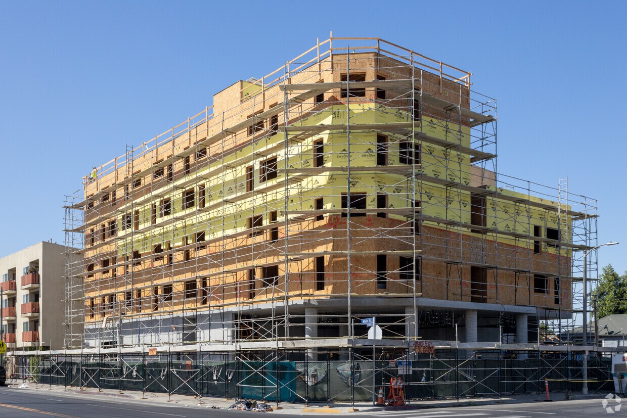 Main Street Apartments - Apartments in Los Angeles, CA | Apartments.com