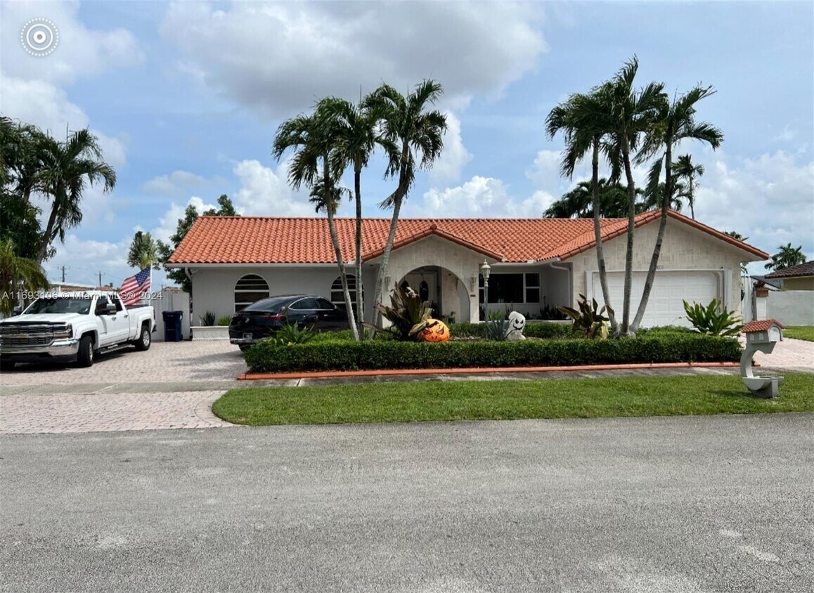 2831 SW 101st Ct, Miami, FL 33165 - House Rental in Miami, FL ...