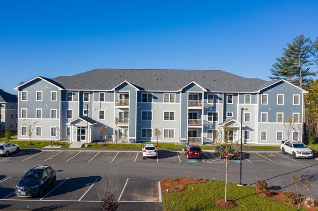 Residences at MacGregor Cut Apartments - 30 Stonehenge Rd Londonderry ...
