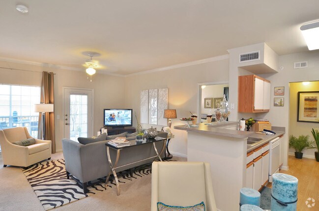 Pavilion Place Rentals - Houston, TX | Apartments.com