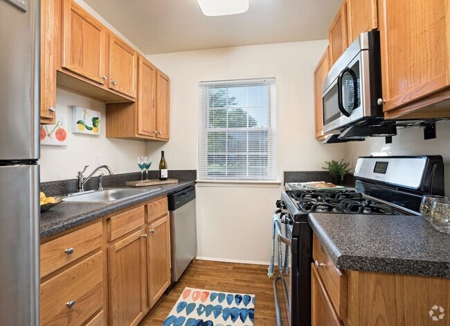Apartments For Rent in Hampton, VA - 1,295 Rentals | Apartments.com
