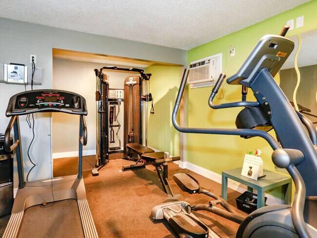 Meadowrun Apartments Apartments - 2294 Zink Rd Fairborn, OH ...