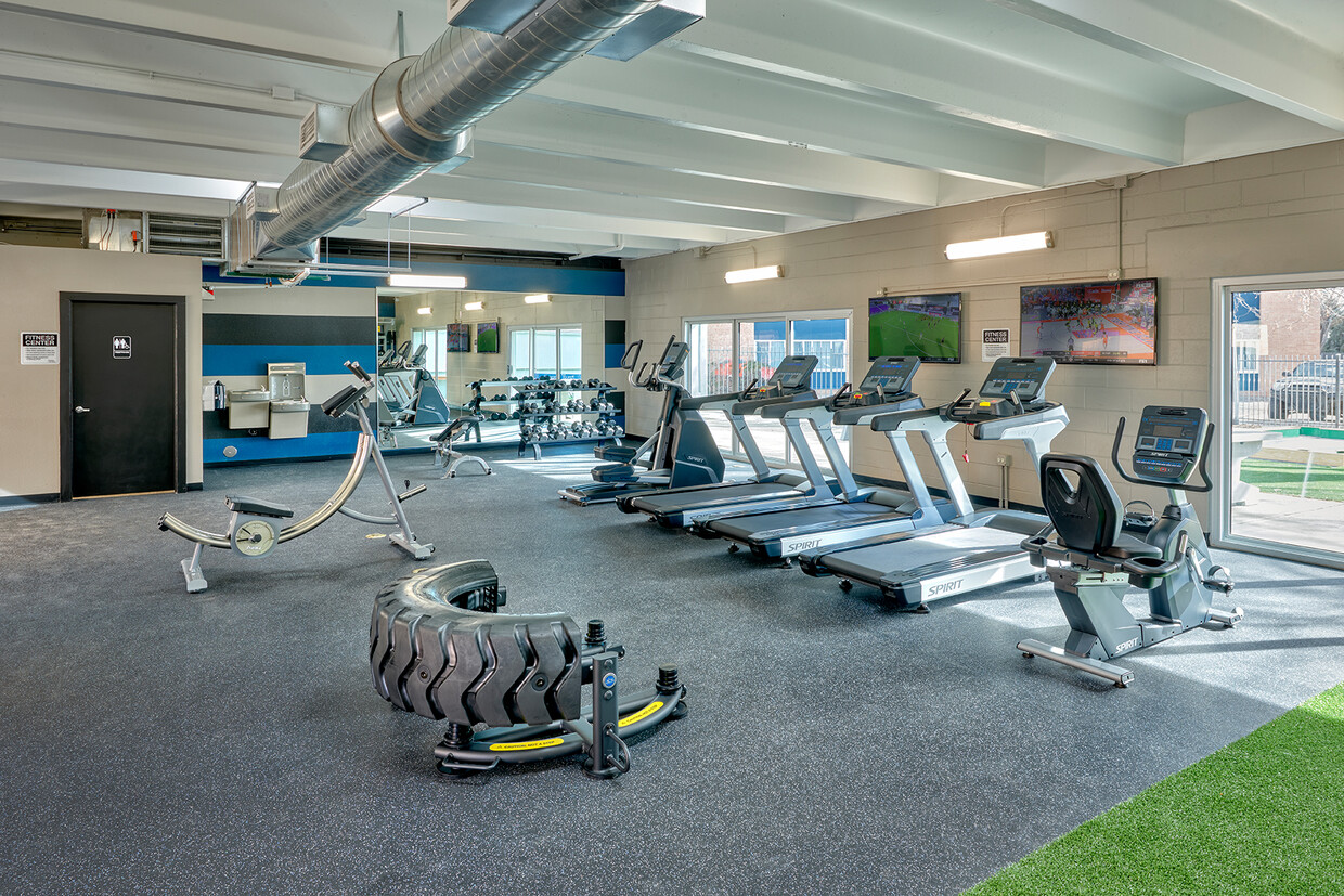 Park at Penrose Apartments - 3802 Half Turn Rd Colorado Springs, CO ...