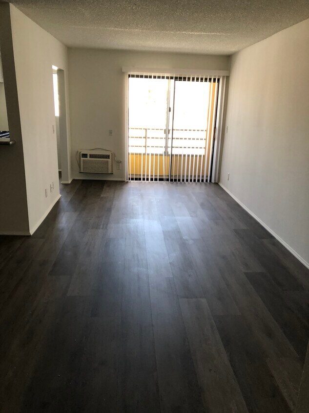 319 Apartments for Rent in Hollywood, CA | Westside Rentals