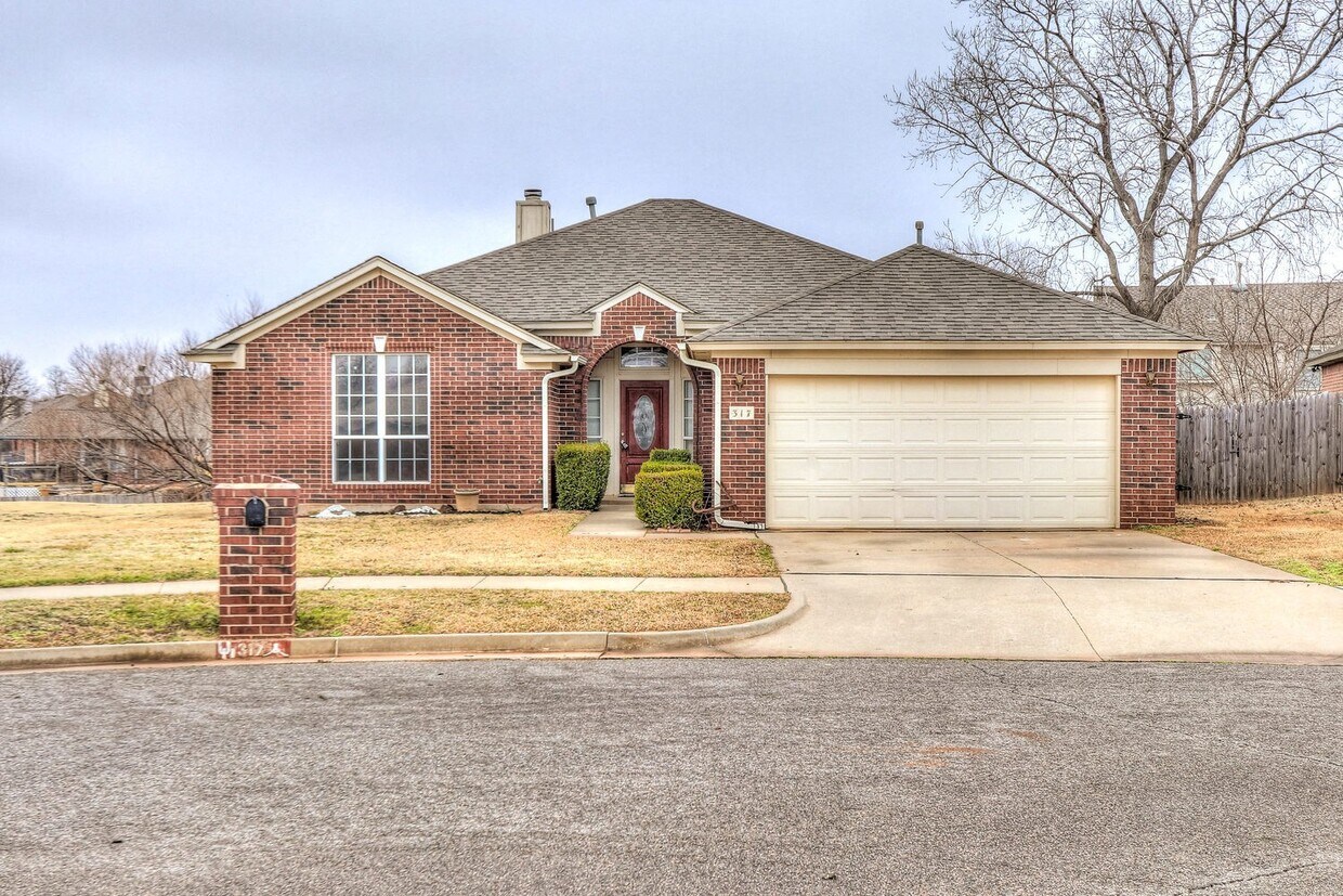 317 Edge Brook Ln, Norman, OK 73071 - House Rental in Norman, OK | Apartments.com