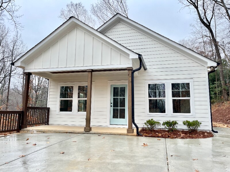 5245 Virginia Ave, Cumming, GA 30041 | Apartments.com