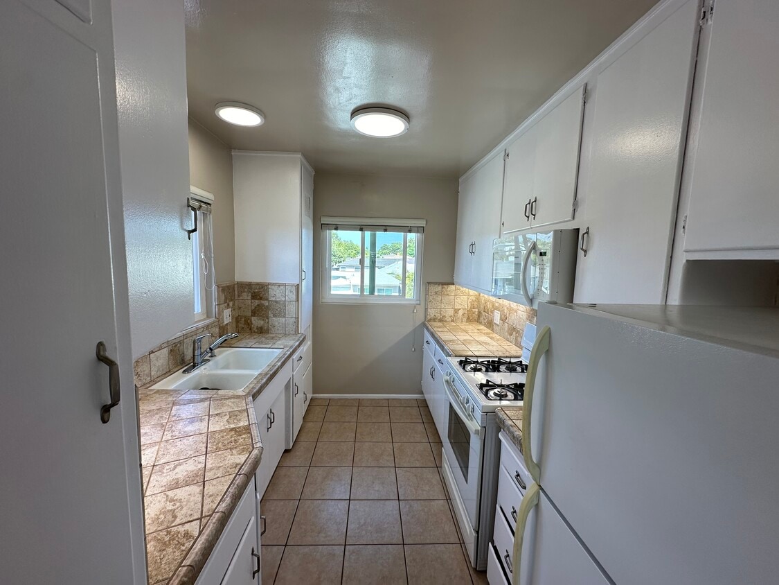 5804 W 78th Pl Unit 5804 w 78th pl, Los Angeles, CA 90045 - 5804 W 78th ...