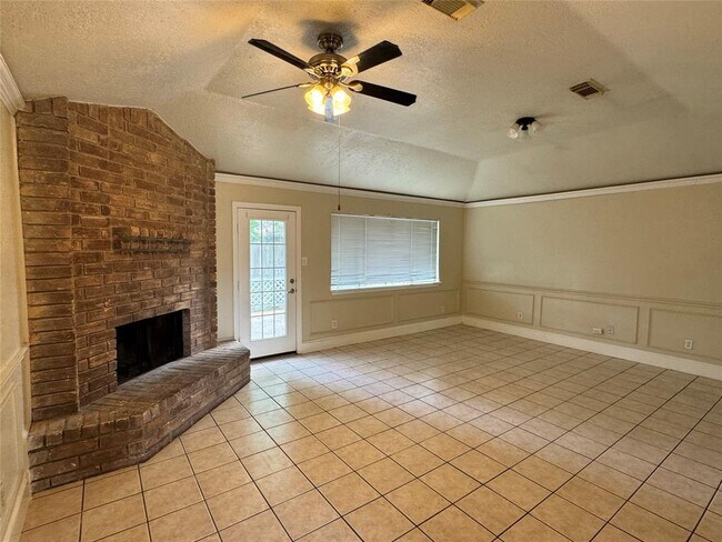 3427 Willow Tree Dr, Houston, TX 77066 - House Rental in Houston, TX ...