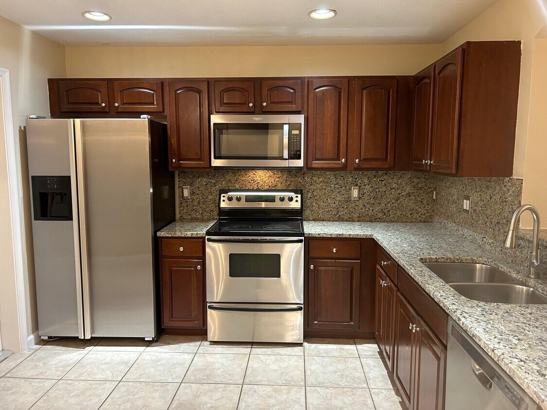 6303 Sandy Bank Terrace, Riviera Beach, FL 33407 - Townhome Rentals in ...