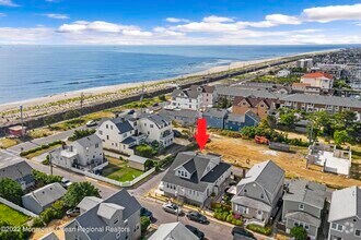 Townhomes for Rent in Rumson Borough NJ