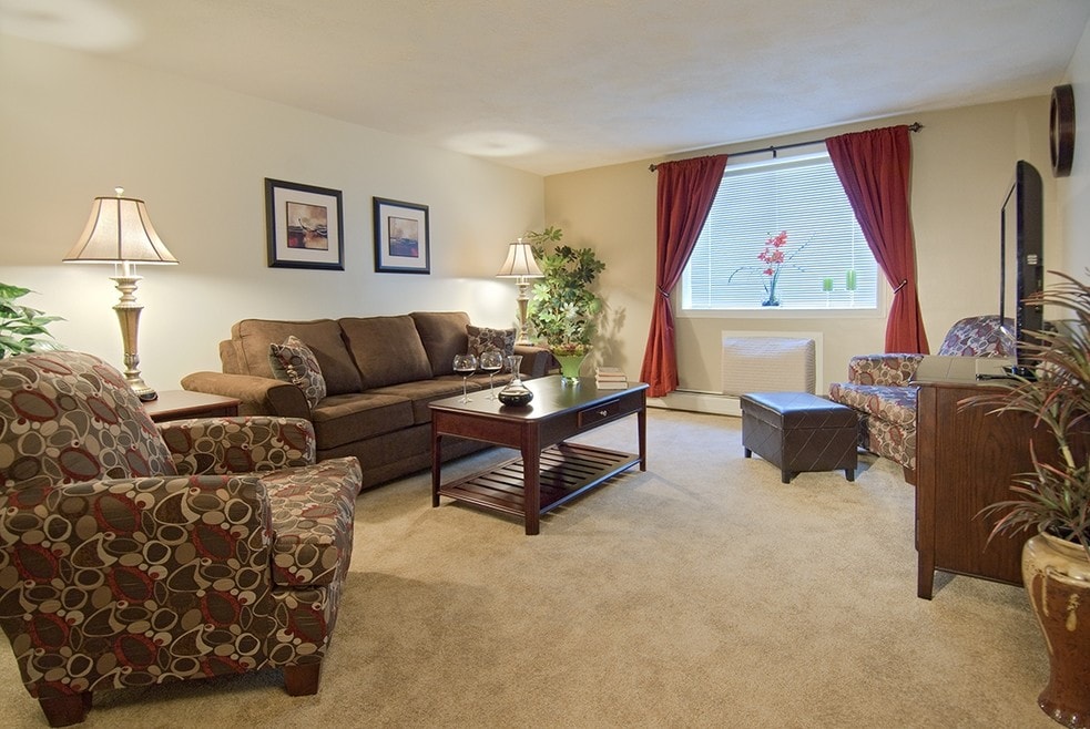 Sharon, NH Pet Friendly Apartments - 27,689 Rentals - Page 8 ...