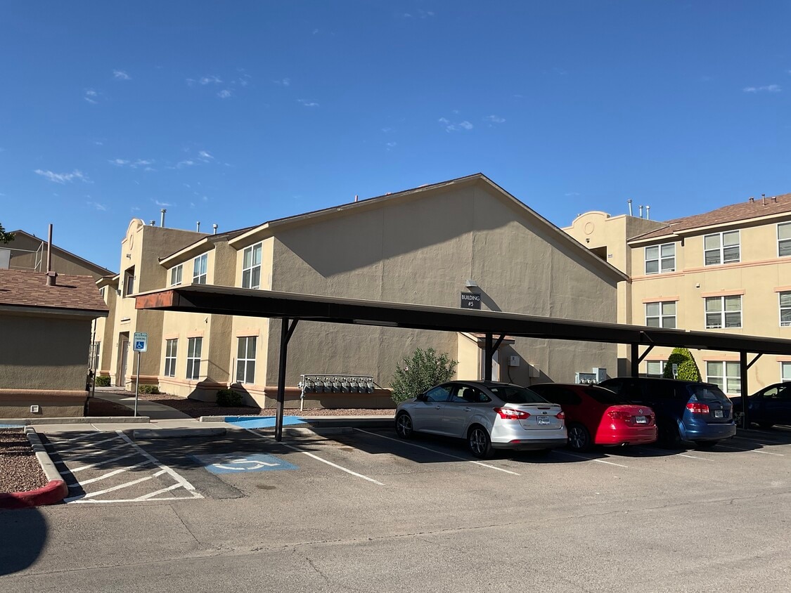 Desert Villas- Income Restricted - 173 Coronado Rd El Paso, TX 79915 ...