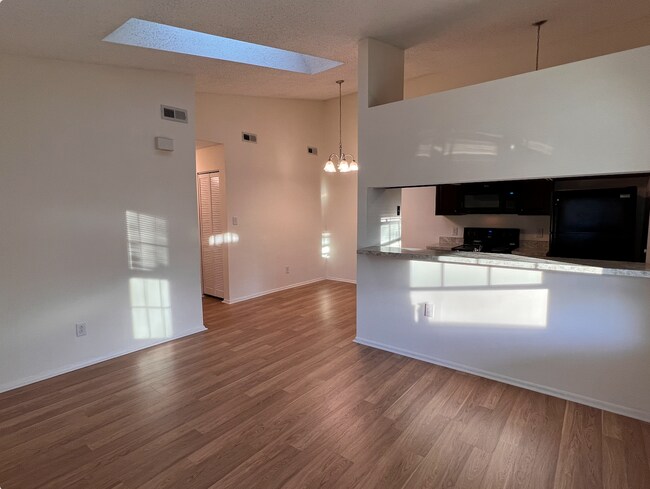 5718 Summit Arch Unit Rental 1, Virginia Beach, VA 23462 - Condo for ...