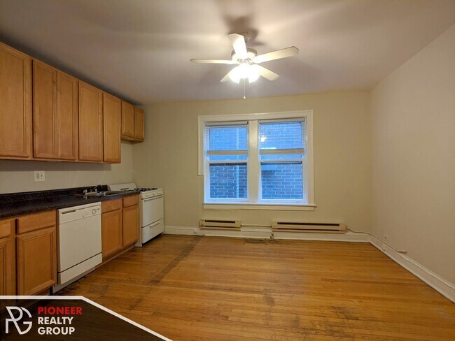 2127 N Dayton St, Chicago, IL 60614 - Apartments in Chicago, IL ...