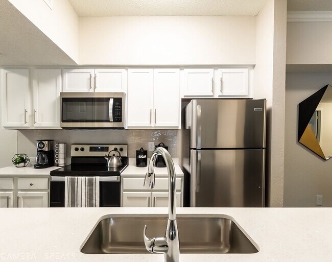 Promenade at Carillon - 540 Carillon Pky Saint Petersburg, FL ...