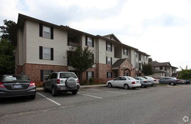 Chapel Ridge - Apartments in Chapel Hill, NC | Apartments.com