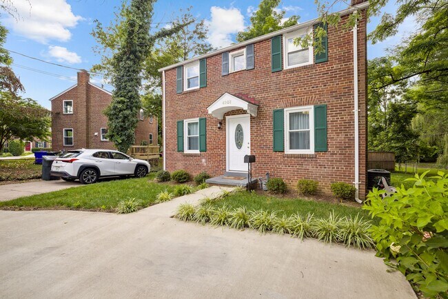 4902 River Rd, Bethesda, MD 20816 - House Rental in Bethesda, MD ...