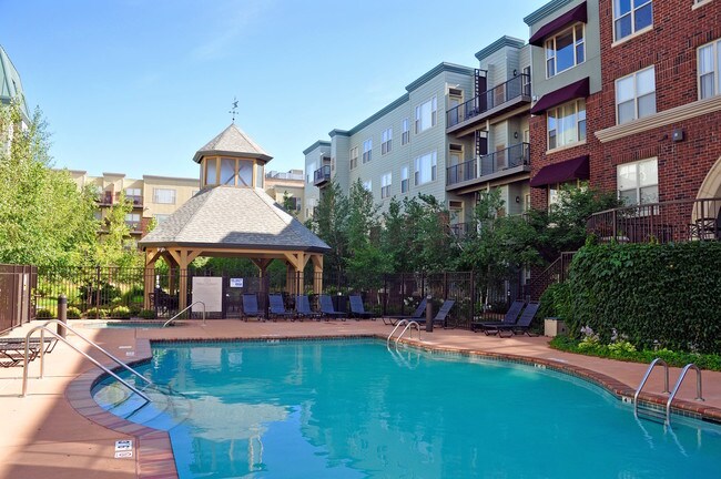 808 Berry Place Apartments - Saint Paul, MN | Apartments.com