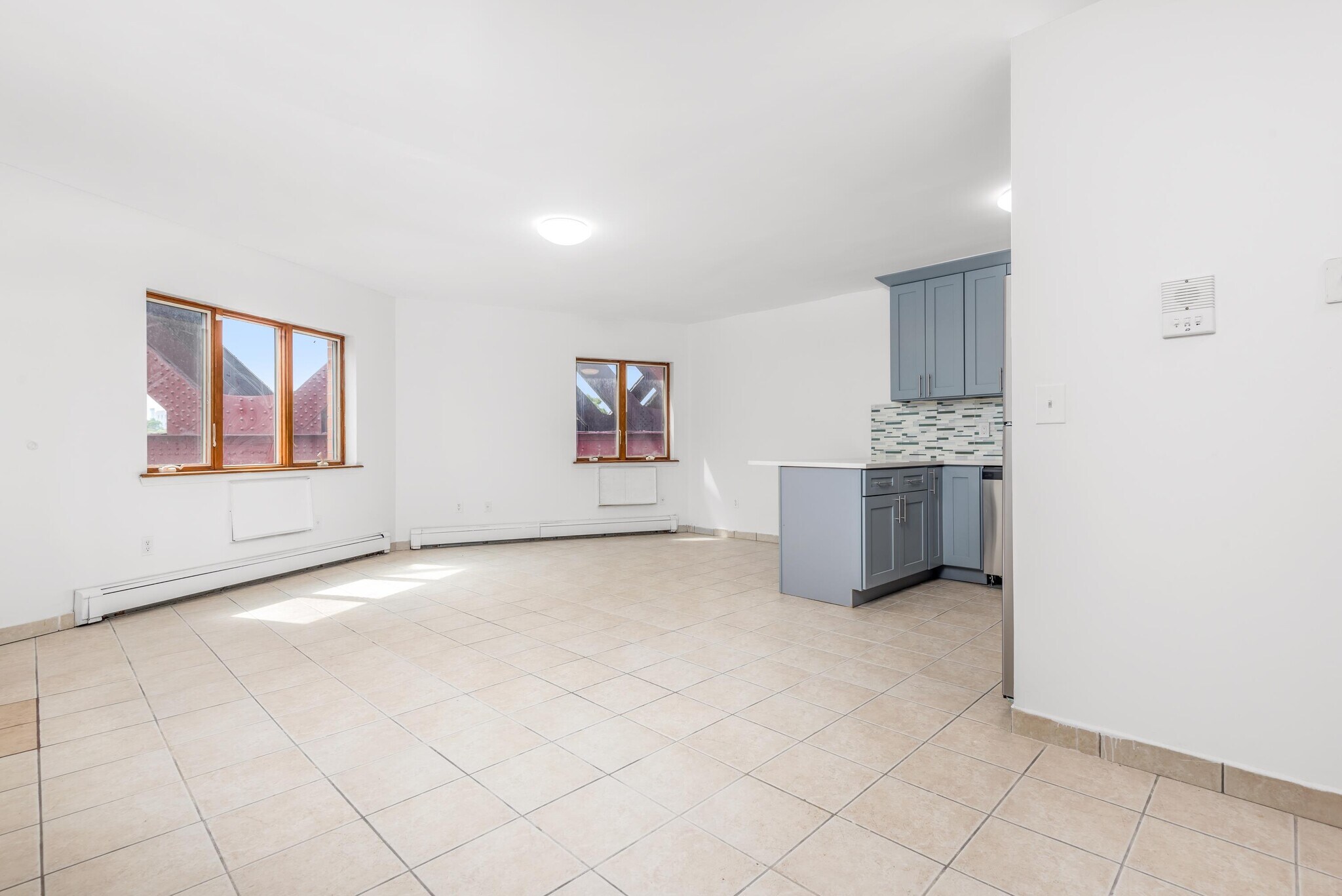 40-11 23Rd Rd Unit 3, Queens, NY 11105 | Apartments.com