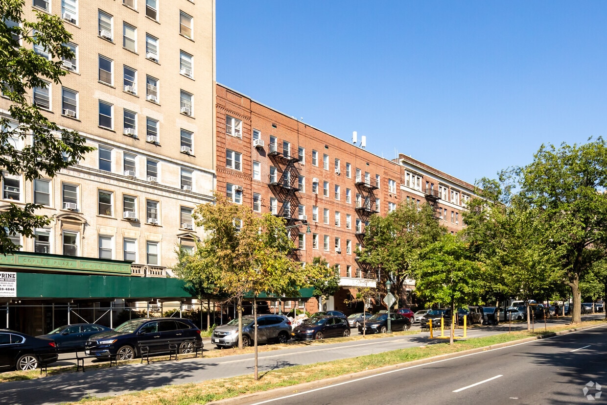 55 Eastern Pky, Brooklyn, NY 11238 - Brooklyn, NY, 11238 | Apartments.com