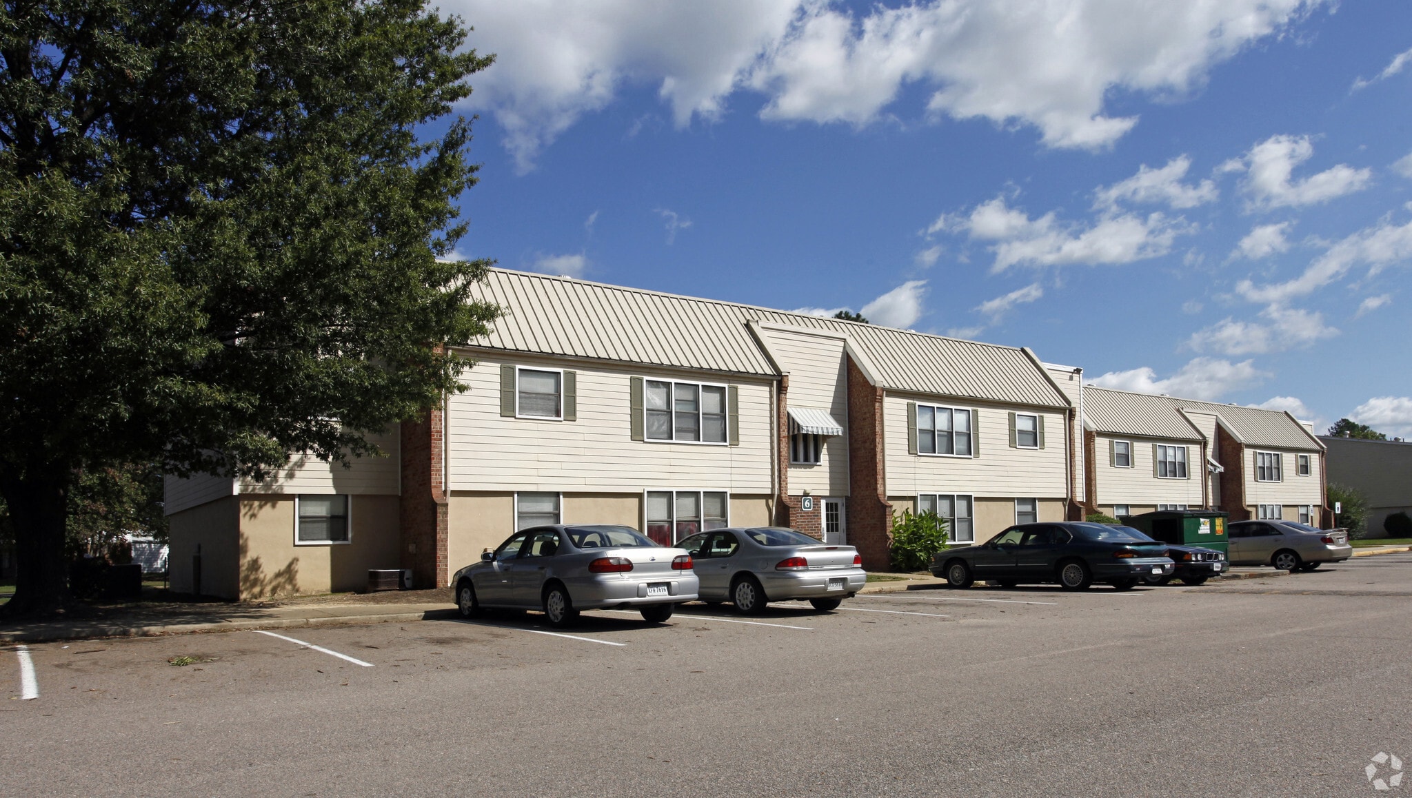 Cedarwood Manor (Fairlawn) - 10 Shawn Ct Highland Springs, VA 23075 ...