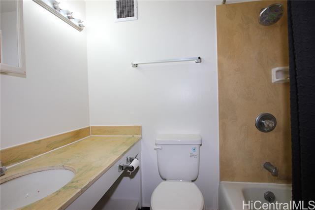 45-697-697 Kamehameha Hwy Unit 206, Kaneohe, HI 96744 - Condo for Rent ...