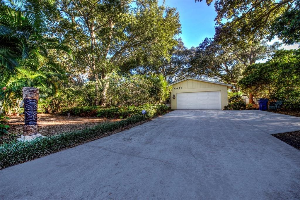 9978 57th Ave N, Saint Petersburg, FL 33708 - House Rental in Saint ...
