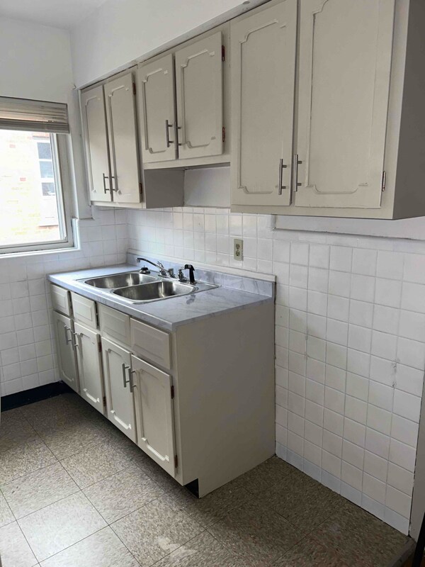 3523 Boudinot Ave Unit 4, Cincinnati, OH 45211 | Apartments.com