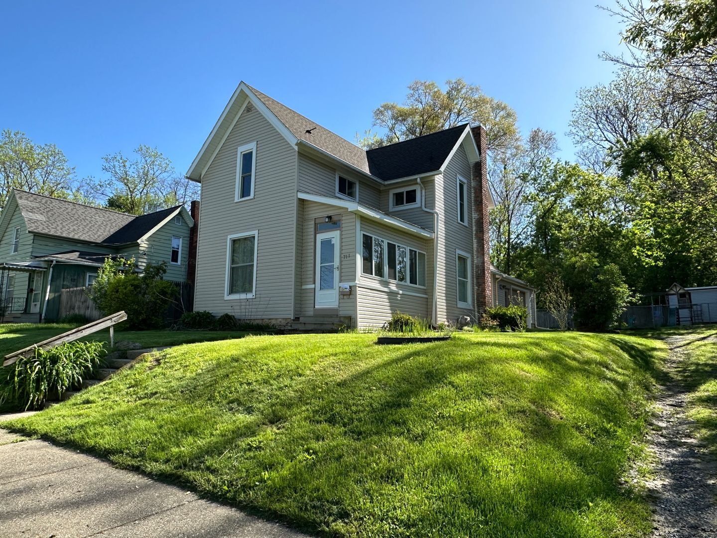 711 Irving St, Jackson, MI 49202 - House Rental in Jackson, MI ...