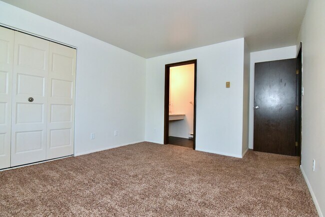 Coolspring Estates Apartments - Apartments in Michigan City, IN ...