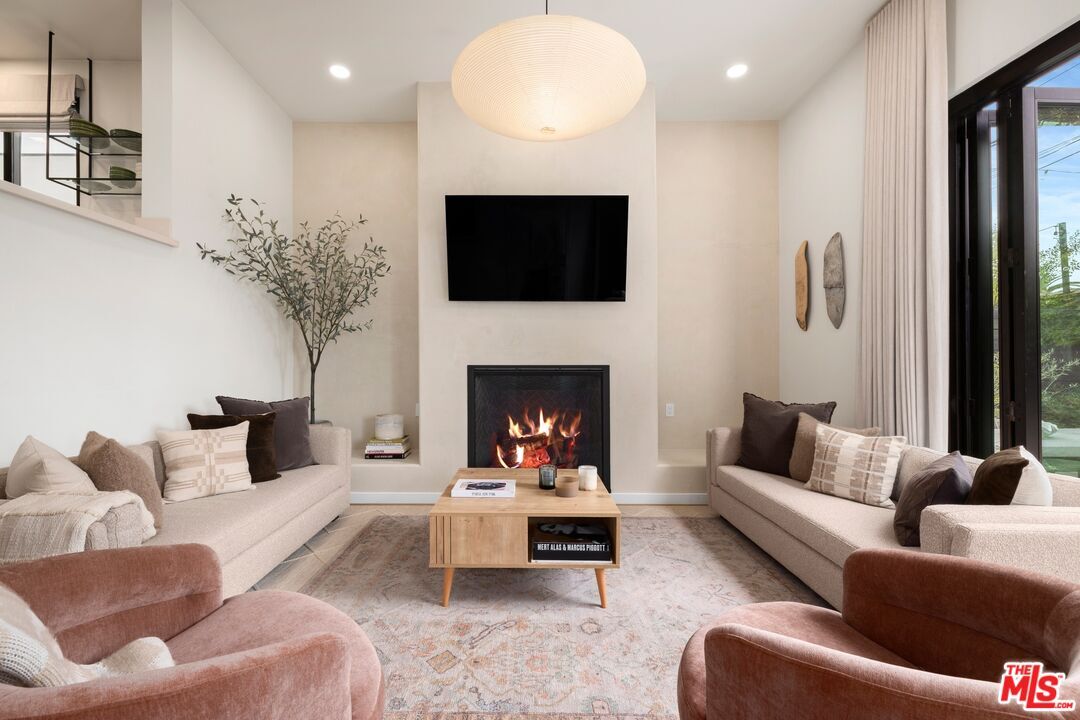 9004 Dicks St, West Hollywood, CA 90069 - House Rental in West ...