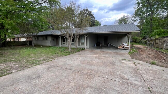 5156 Old Canton Rd, Jackson, MS 39211 - House Rental in Jackson, MS ...