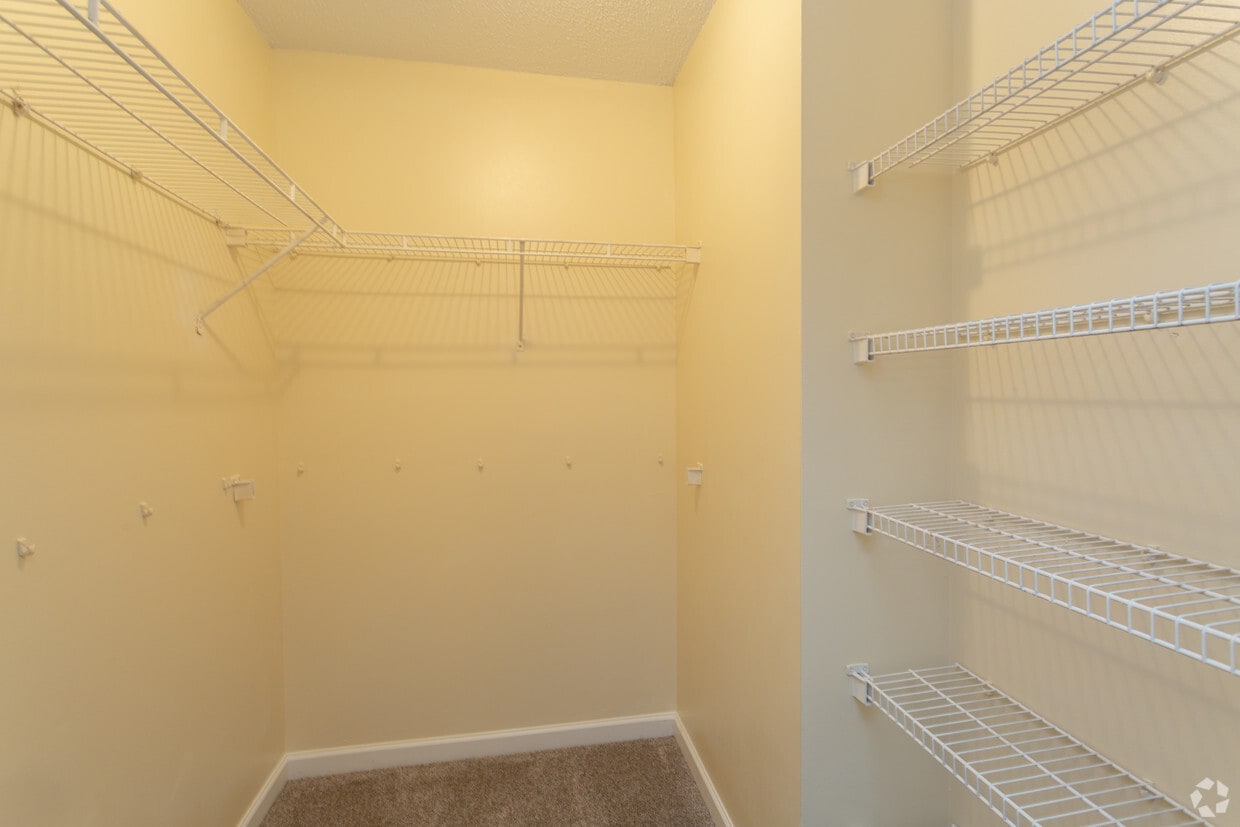 Chase Park - 2421 Chase Park Dr Montgomery, AL 36110 | Apartments.com