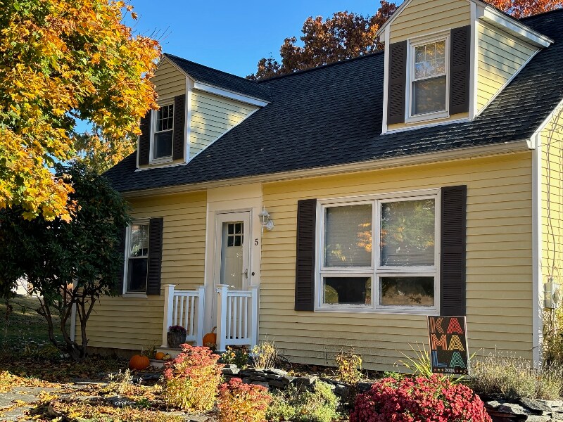 5 Glencrest Ave, Dover, NH 03820 | Apartments.com