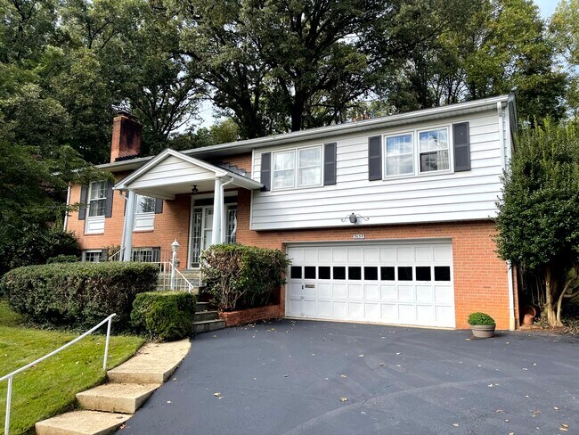 3637 38th St N, Arlington, VA 22207 - House Rental in Arlington, VA ...