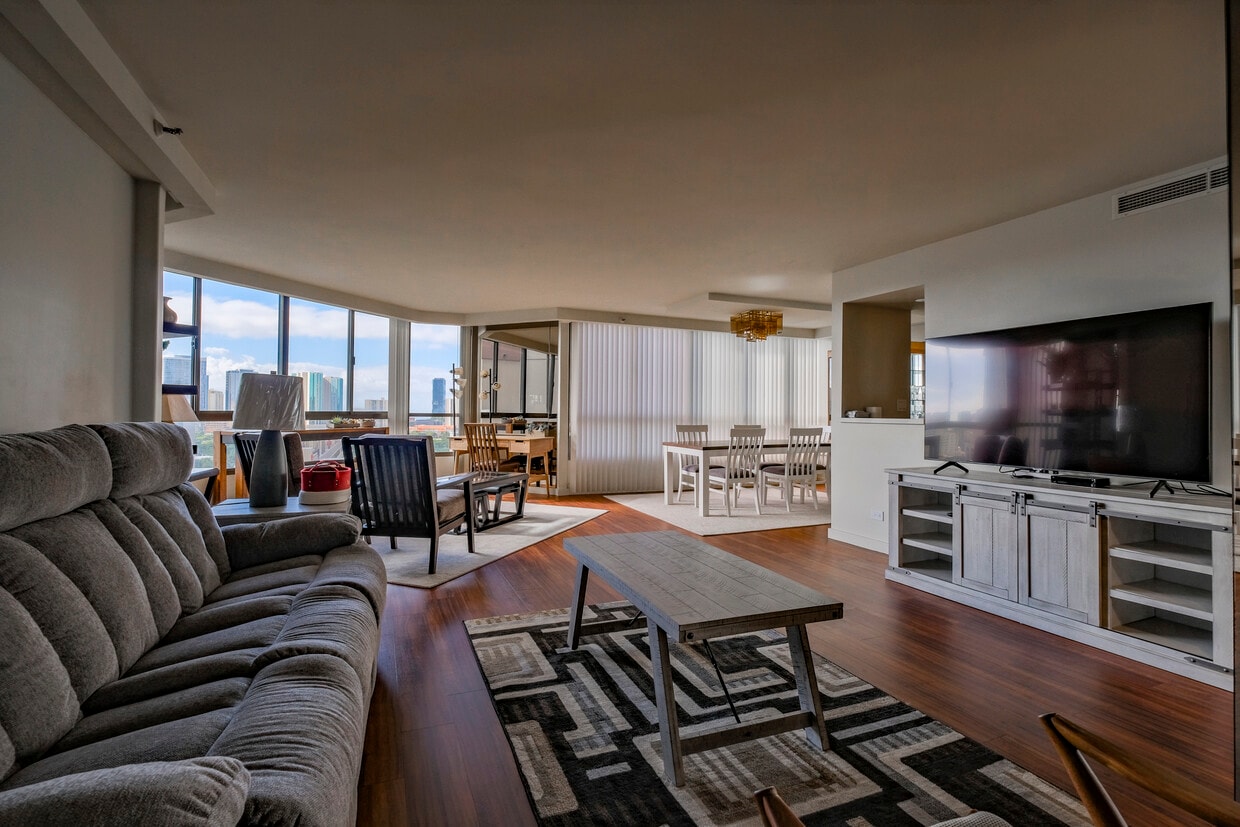 1040 Lunalilo St, Honolulu, HI 96822 - Townhome Rentals in Honolulu HI ...