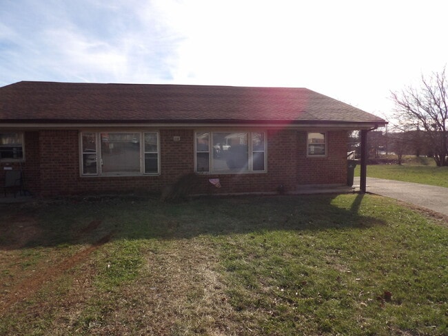114 Potomac Ct Unit B, Georgetown, KY 40324 - Room for Rent in ...