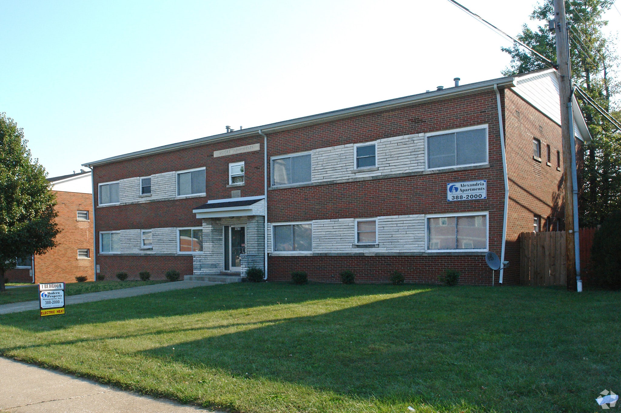 ALEXANDRIA APARTMENTS - 1662-1670 Alexandria Dr Lexington, KY 40504 ...