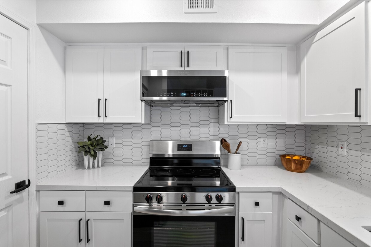 Arcadia Cove - 2252 N 44th St Phoenix, AZ 85008 | Apartments.com