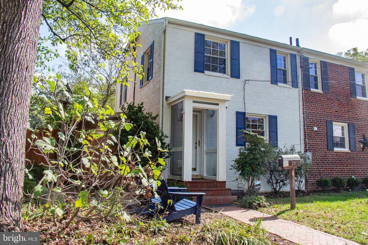 2813 Mosby St, Alexandria, VA 22305 - House Rental in Alexandria, VA ...