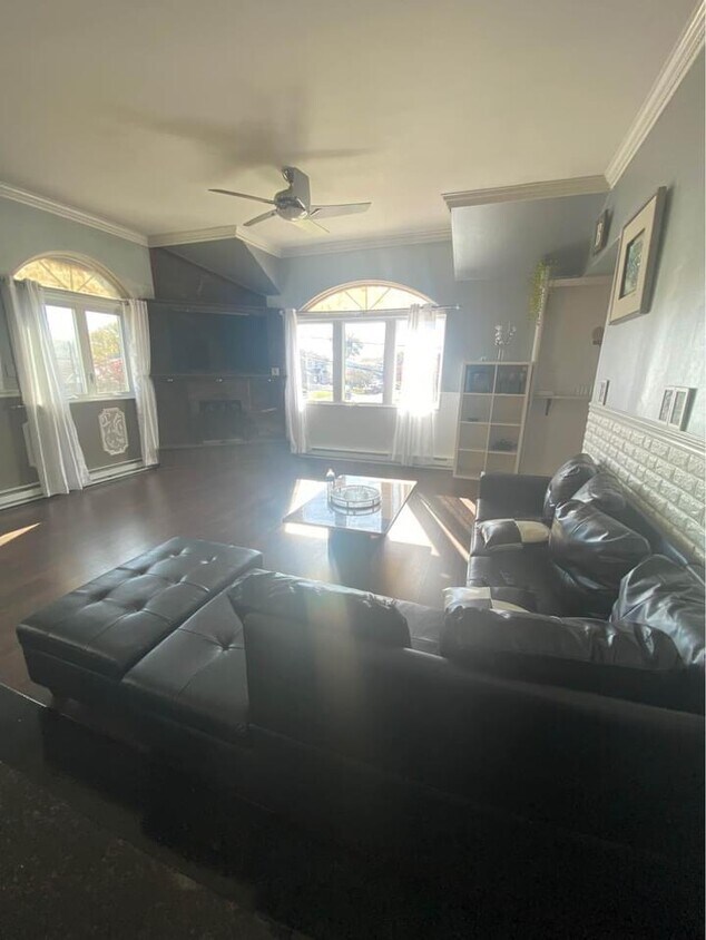 2 Andrew Ln Unit 1, Bethpage, NY 11714 - 2 Andrew Ln Bethpage, NY 11714 ...