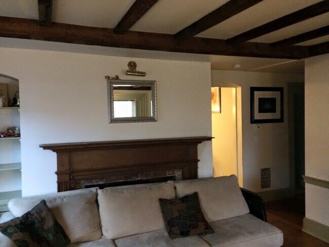 2 Beaver St Unit #1, Salem, MA 01970 - 2 Beaver St Salem, MA 01970 ...