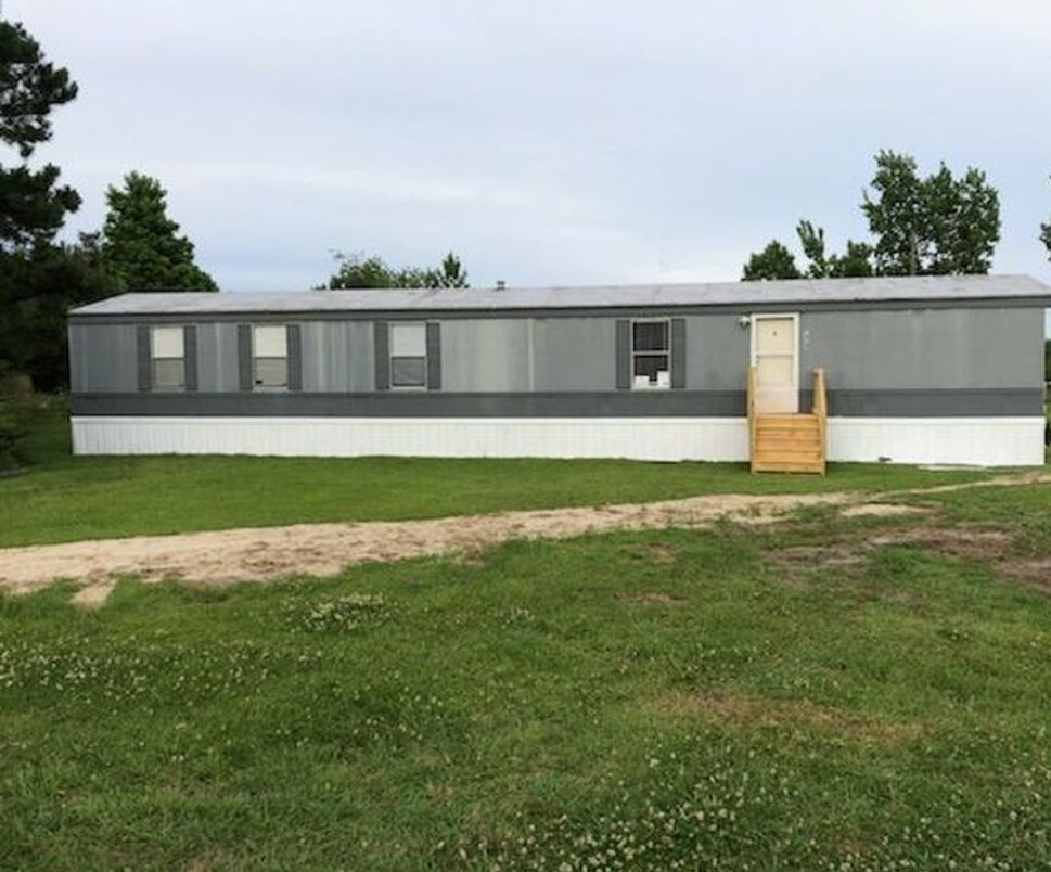 2787 Eric Sparrow Rd, Deep Run, NC 28525 - Townhome Rentals in Deep Run ...