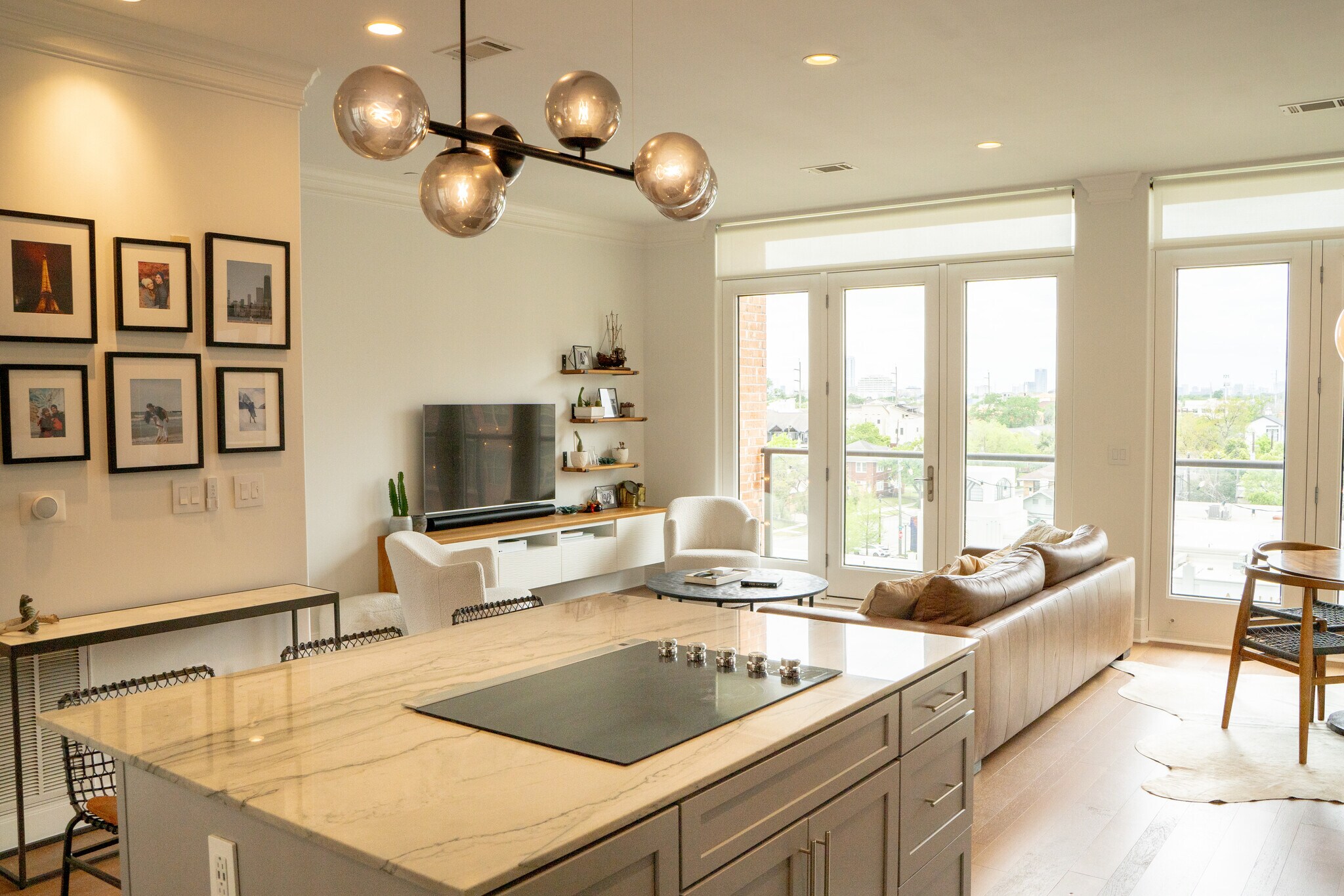1419 Montrose Blvd Unit One Montrose Place - 506, Houston, TX 77019 ...