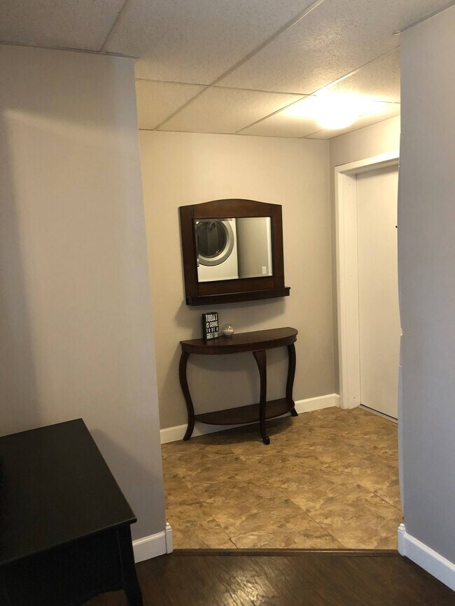 808 W Front St Unit A, Traverse City, MI 49684 - 808 W Front St ...