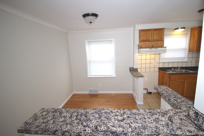 22175 Elmwood Ave, Eastpointe, MI 48021 - House Rental in Eastpointe ...