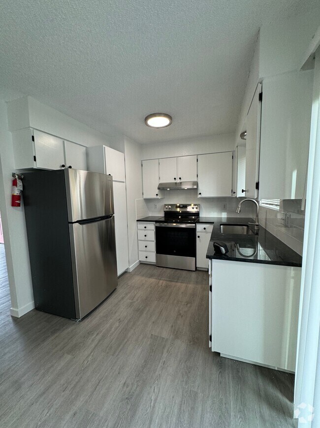 Apartments for Rent with Hardwood Floors in Clarkston WA