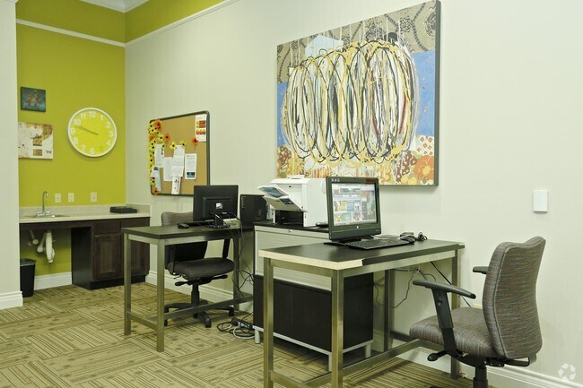 Clearpoint Crossing Residences Rentals - Houston, TX | Apartments.com