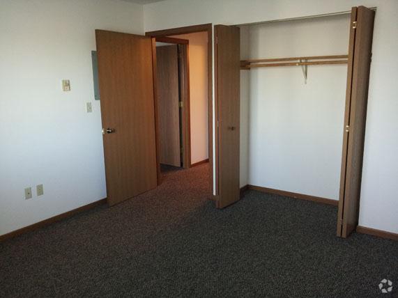 Harbor Ridge Apartments - Port Washington, WI | Apartments.com