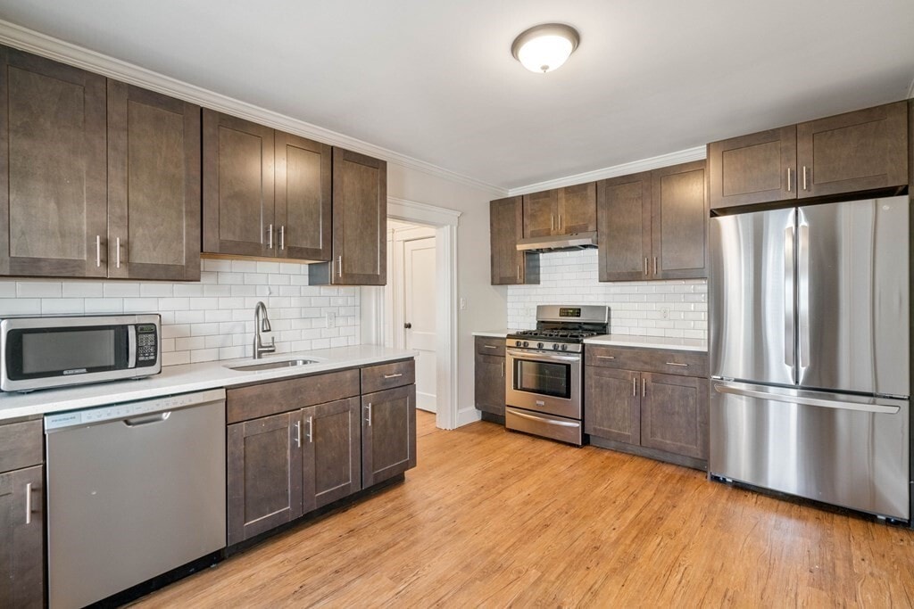 193 Florence St Unit 1L, Boston, MA 02131 - Room for Rent in Boston, MA ...